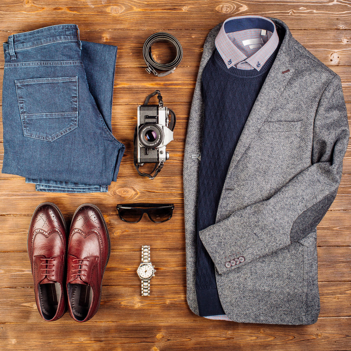 What To Wear as a Wedding Photographer: The Perfect Outfit